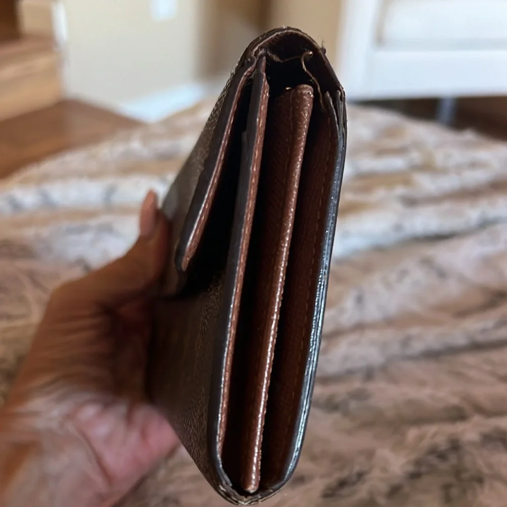 Louis Vuitton | Bags | Louis Vuitton Long Bifold Wallet Vintage ...